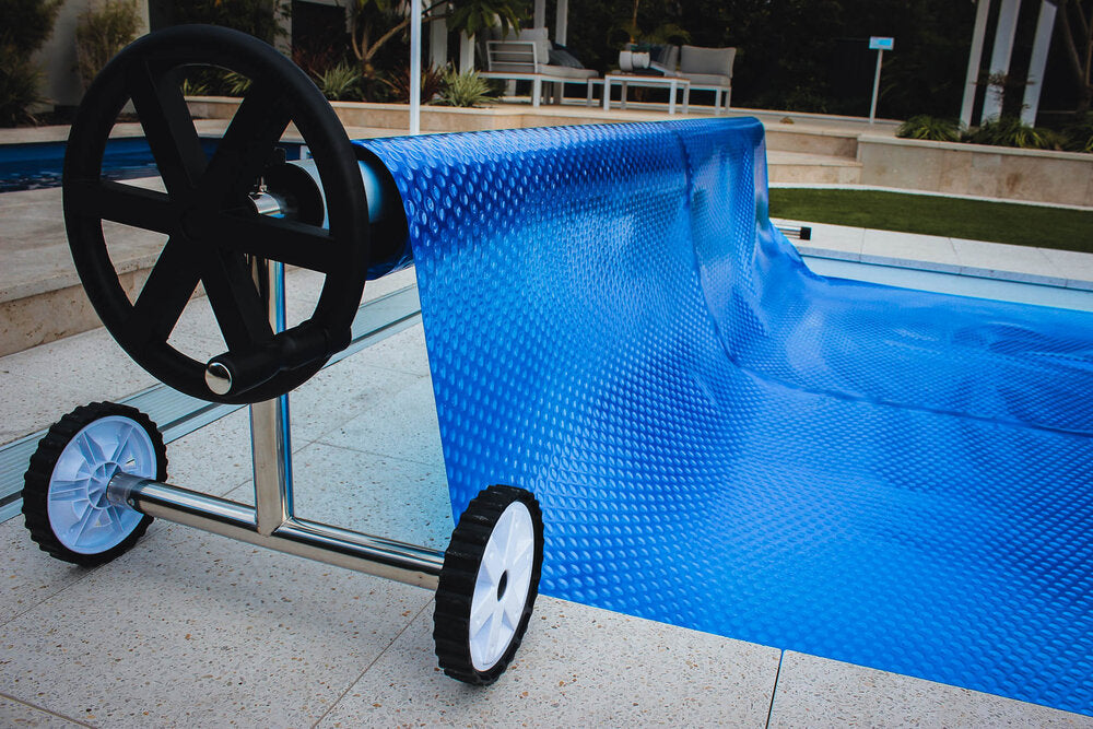 Pool Cover (Include Roller)